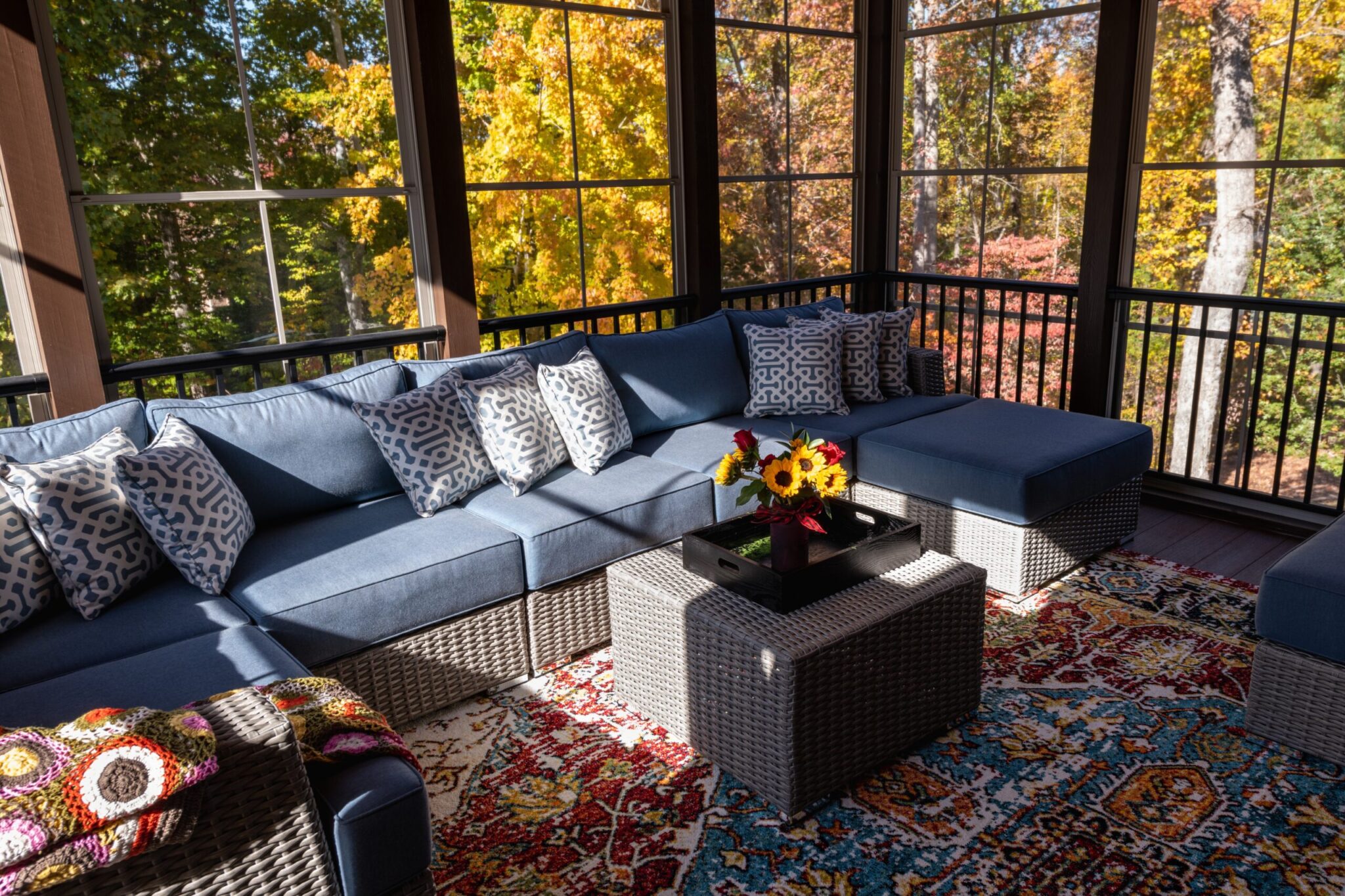 6 Reasons Why a Screen Room is Worth It